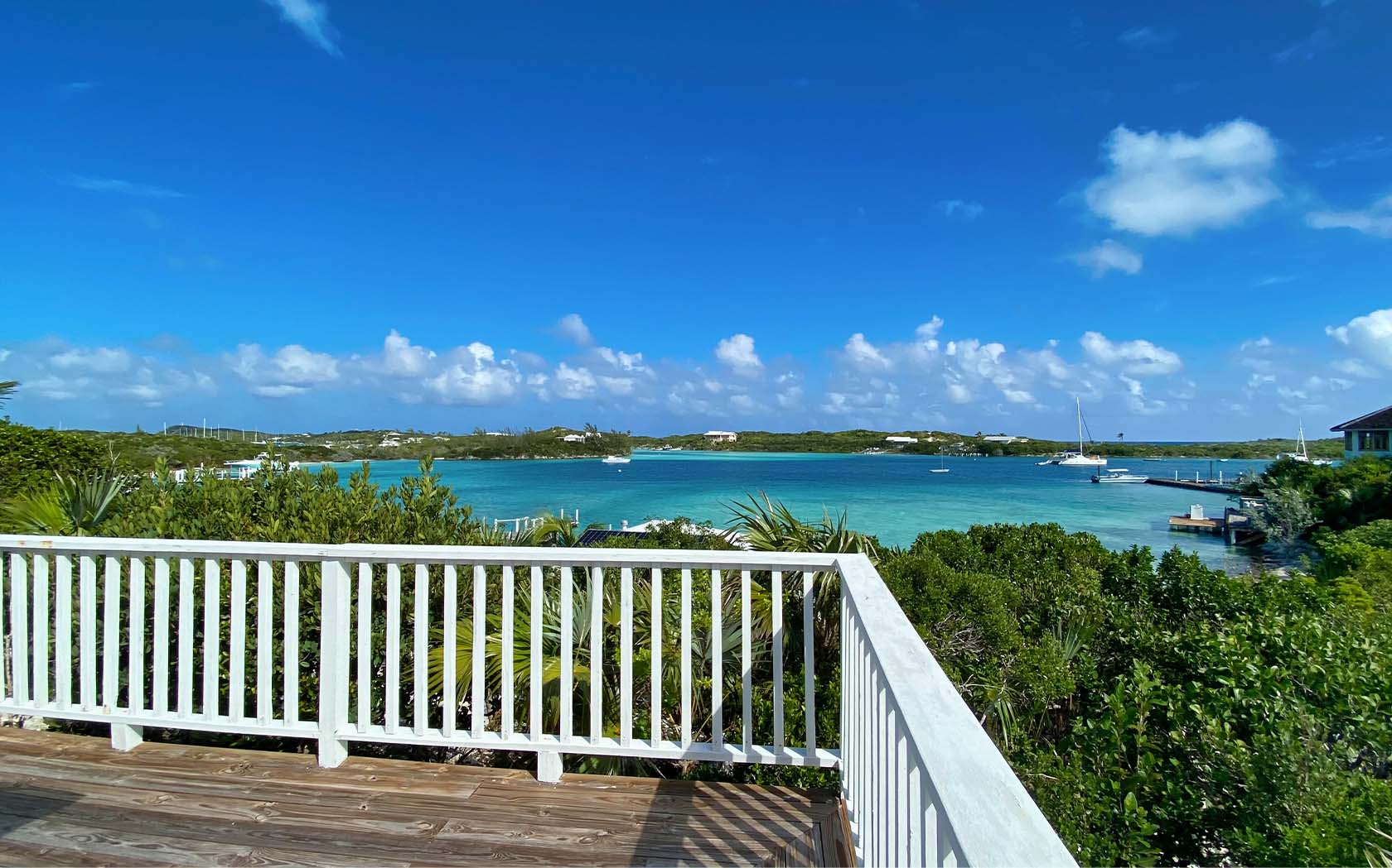 Peace & Plenty Accommodation | Bahamas Beachfront Cottage Rentals